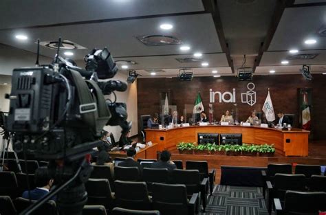Corte admite a trámite controversia solicitada por el INAI pero le