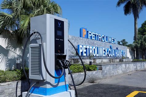 Các loại trạm sạc điện dành cho xe VinFast VF9 2023 VinFast Việt Nam