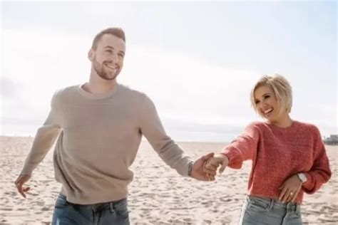 A Emotional Tribute to Her Late Fiancé Nic Kerdiles is posted by