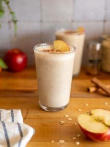 Licuado de manzana con avena y agua Nómadas Gourmet