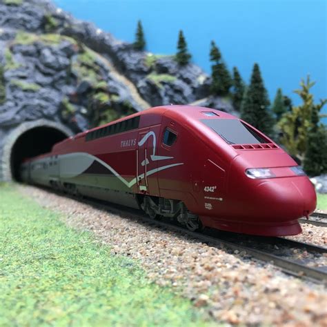 TGV Thalys PBKA 4 éléments SNCF Ep VI digital son 3R HO 1 87 JOUEF