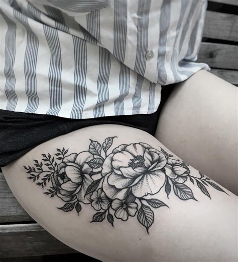 Flowers On Thigh Tattoos ON Women Leg Tattoos Floral Thigh