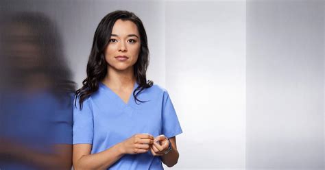 Grey S Anatomy Midori Francis Verabschiedet Sich Nach Zwei Staffeln