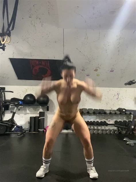 Fit Lauren Nude Workout