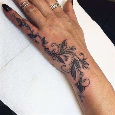 Women S Hand Tattoo Designs Hand Tattoos Facts Styleswardrobe April