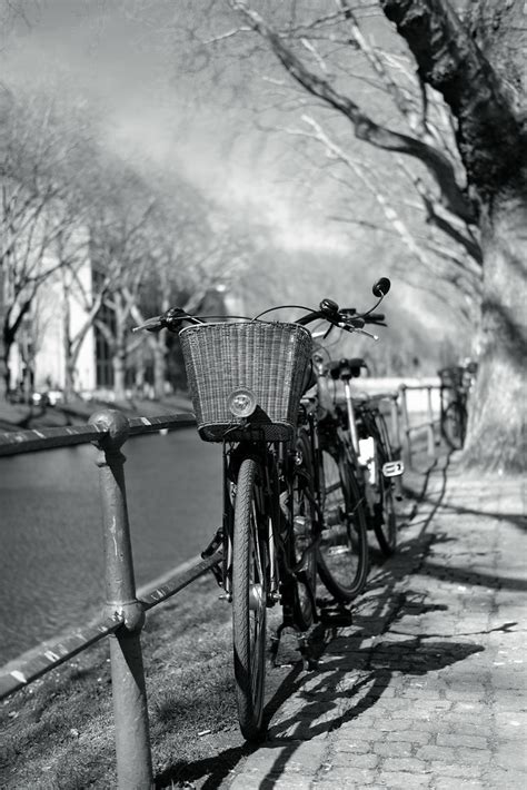 bike with bokeh Kö Düsseldorf Amselchen Flickr