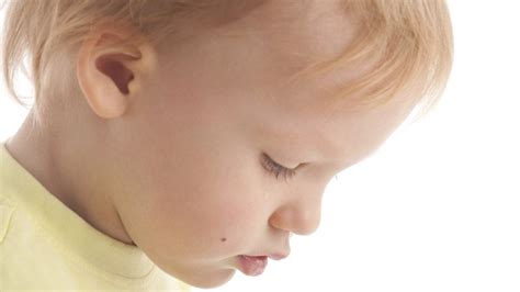 Pourquoi Bebe Se Tape La Tete