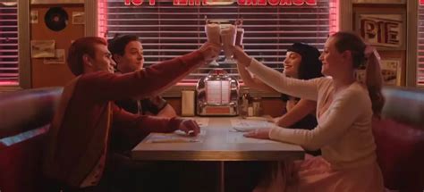 Riverdale Series Ending Explained A Bizarre Finale That Mirrors The