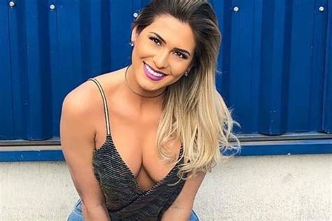 Lívia Andrade quebra silêncio e revela treta Patricia Abravanel