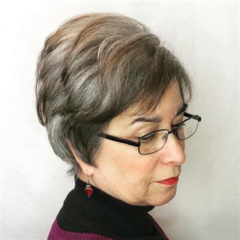 20 Universally Flattering Hairstyles For Women Over 50 With Glasses