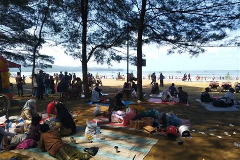 Pantai Gemah Destinasi Wisata Tulungagung Yang Wajib Anda Kunjungi