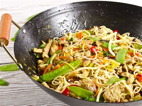 Nouilles chinoises aux légumes Recette de Nouilles chinoises aux