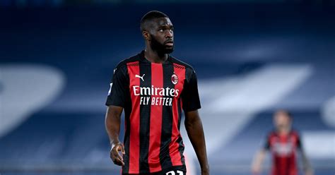 Tomori Holds Talks With Ac Milan Chiefs Over Chelsea Exit