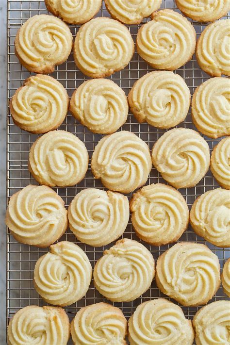 Easy Recipe Delicious Piped Butter Cookies Prudent Penny Pincher
