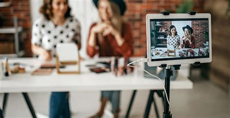Live Stream Commerce The Future Social Trend For Ecommerce SmartOSC