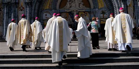 Abus sexuels comment l Eglise de France va réagir