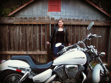 Amateur Babe Biker
