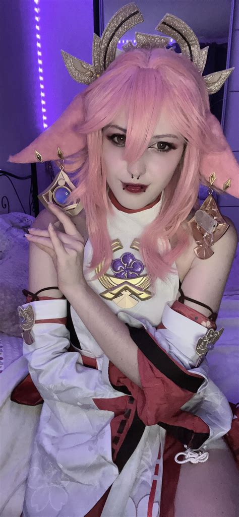Yae Miko Cosplay Genshin Impact HoYoLAB