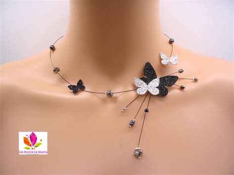 Collier fantaisie noir comète Papillons