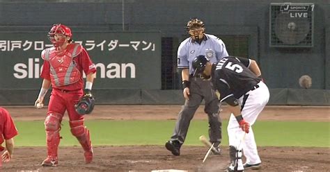 GIFゴメス三振でバット折り マートンは判定にイライラ 野球まとめに自信ニキ