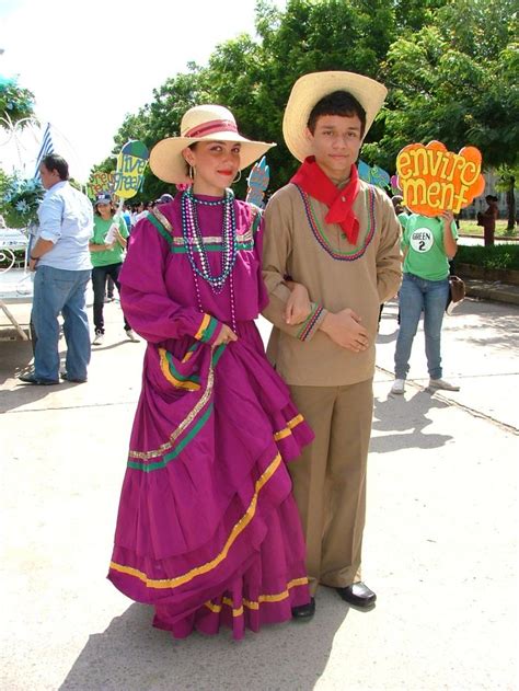 4 Trajes Tipicos De Honduras