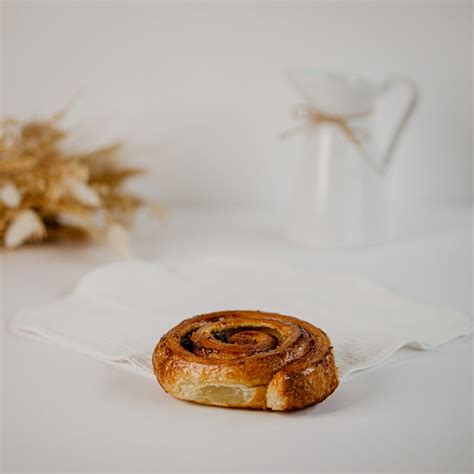 Escargot Feuilleté aux Raisins de Deux Gars dans L Pétrin