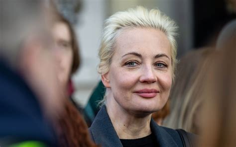Kreml Kritikerin Nawalnaja erhält Freiheitspreis der Medien Dollar Denny