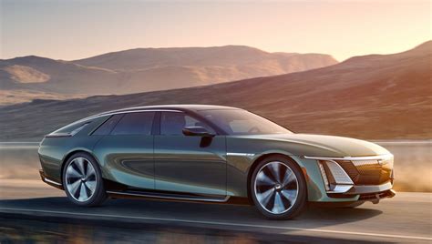 Il 2023 dellauto l anno della svolta per la mobilità elettrica Il