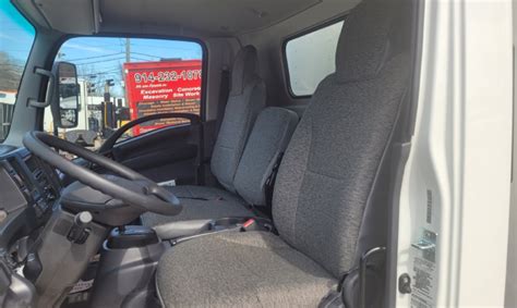 Isuzu Nrr Box Truck Jim Reed S Commercial Truck Sales
