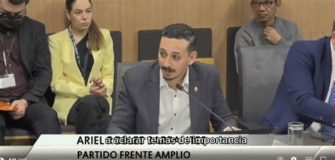 Diputados del Frente Amplio presentan moción para investigar campaña de