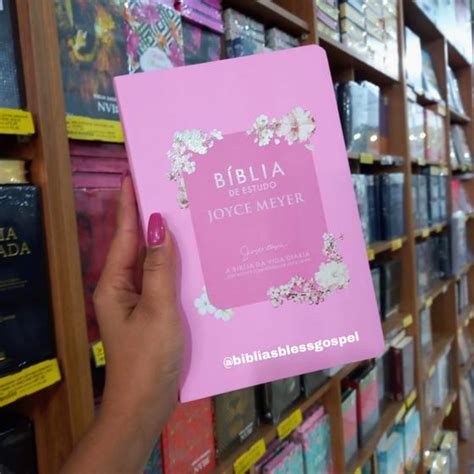 Bíblia de Estudo Joyce Meyer Notas e Comentários NVI Letra Normal