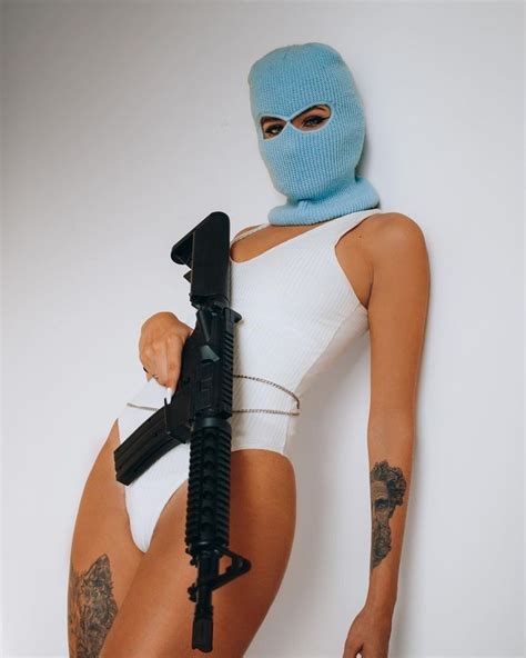 Swag Girl Style Rosen Tattoo Frau Fille Gangsta Trill Art Image