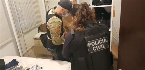 Polícia desmantela associação criminosa que criava sites falsos para
