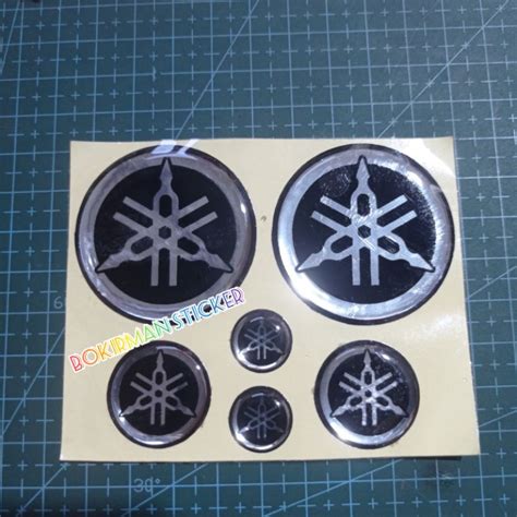Jual STICKER EMBLEM LOGO YAMAHA NMAX AEROX SET TIMBUL 3D Shopee Indonesia