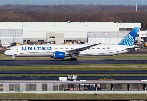 N United Airlines Boeing Dreamliner Photo By Thomas Desmet