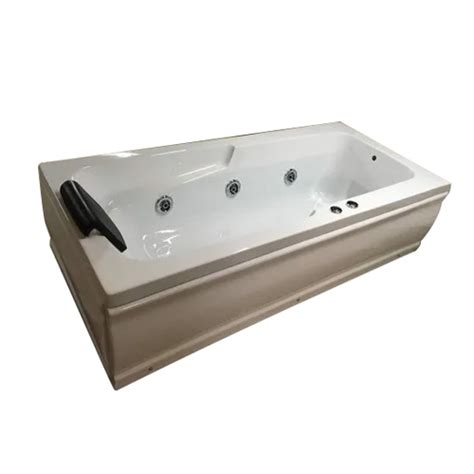Acrylic Jacuzzi Bathtub At 37500 00 INR At Best Price In Delhi Delhi