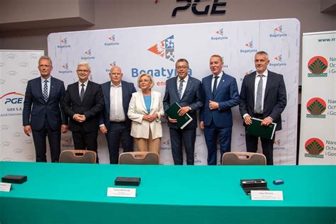 Bogatynia Info Pl Podpisanie Umowy Na Dofinansowanie Budowy Sieci