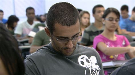Polícia Militar de MG abre vagas para dois concursos públicos MG1 G1