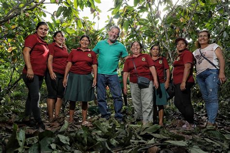 Vraem Devida impulsa desarrollo agrario con entrega de más de 40