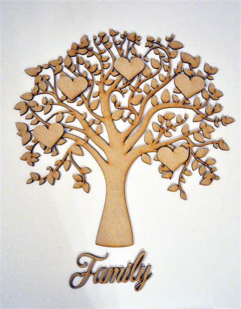Árbol genealógico artesanal en blanco con corazones láser