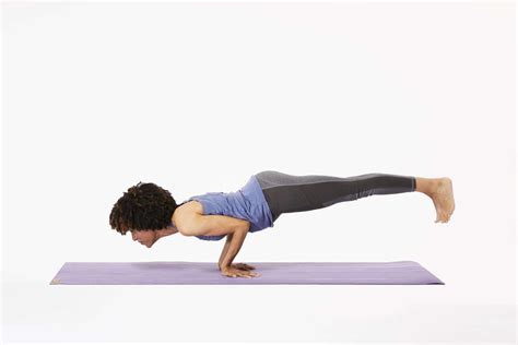 Top 5 các tư thế yoga khó hay nhất SESOMR