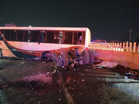 Accidente en la México Pachuca dejó al menos 25 personas lesionadas