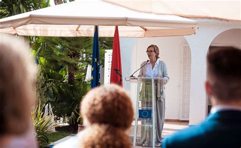M Le Ministre Prend Part A La Ceremonie De Depart Des Boursiers D