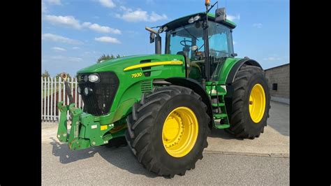 John Deere Tractor Walk Around Video Youtube