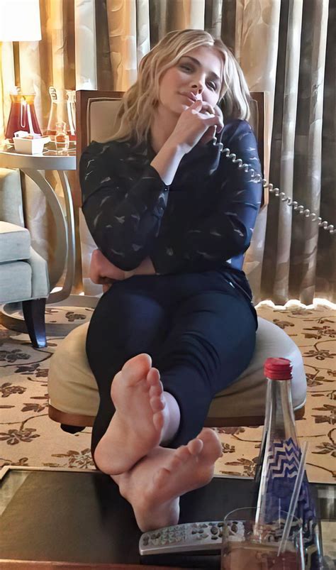 Chloë Grace Moretz 9GAG