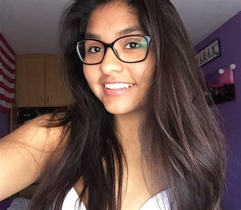 MARIANA MORENA Safadetes Caiu Na Net