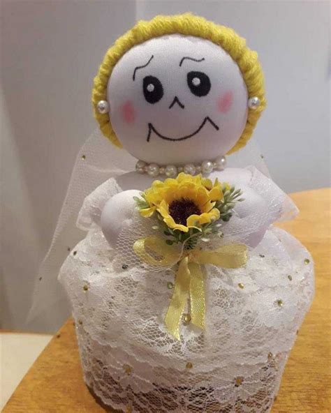 Fotos De Boneca De Fuxico Veja Como Fazer Artesanato Passo A Passo