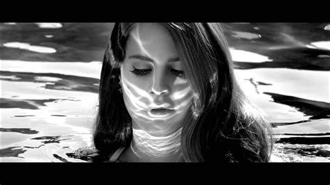 Lana Del Rey Blue Jeans Music Video