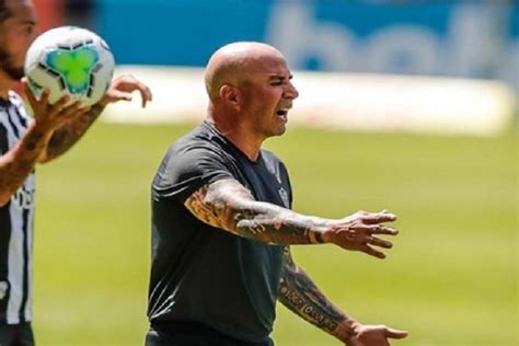 Jorge Sampaoli é novo técnico do Flamengo clube desistiu de esperar