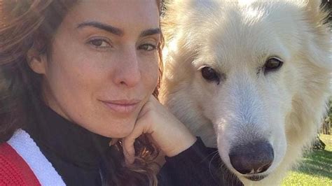 Fernanda Paes Leme lamenta a morte de Bartho e dispara Todos os cães